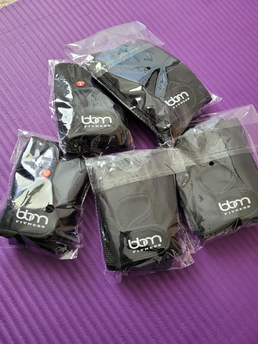 BBM Fitness Workout Gloves(Unisex) – Body By Me Fitness